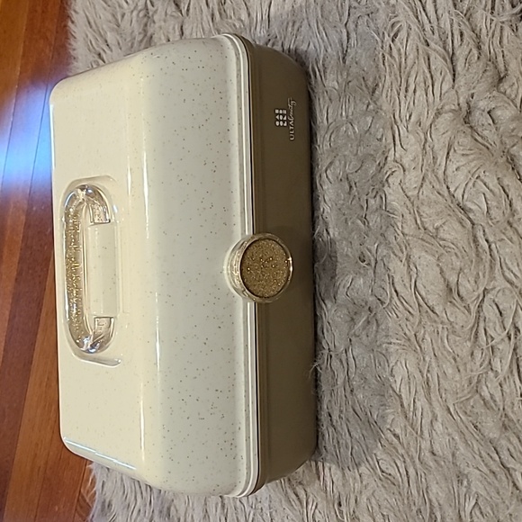 Caboodles | Other | Ulta Beauty Box Caboodles Edition Gold Glitter ...